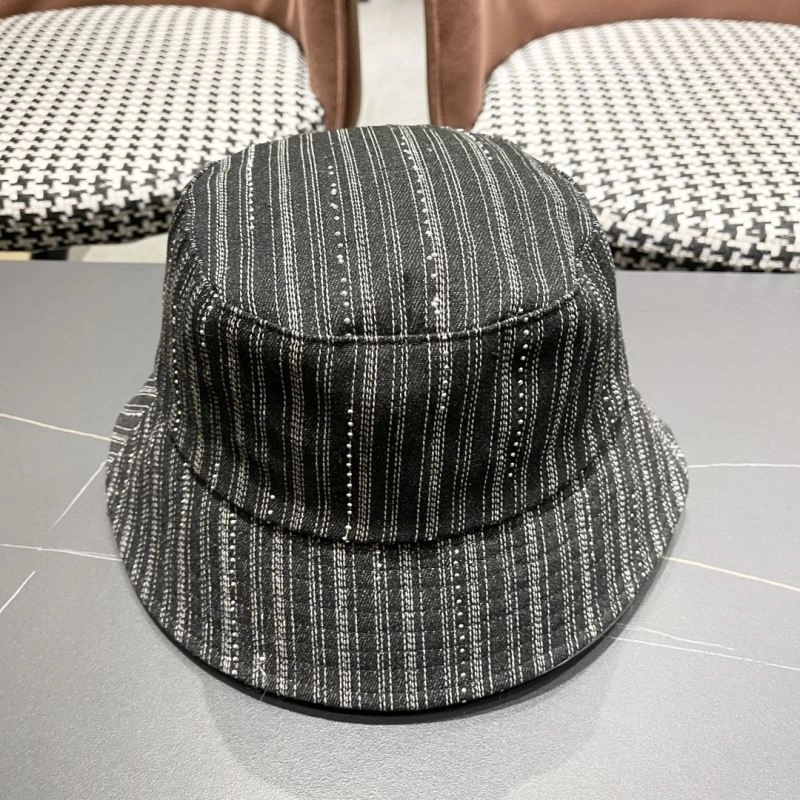 Bargain Balenciaga Caps
