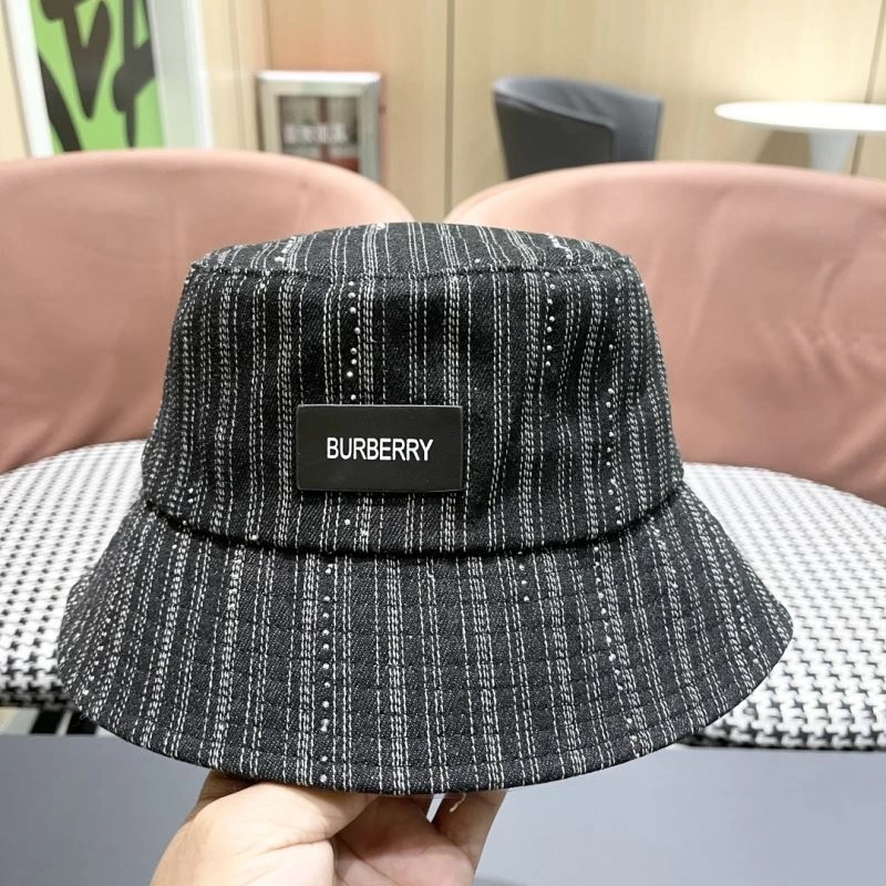 Bargain Balenciaga Caps