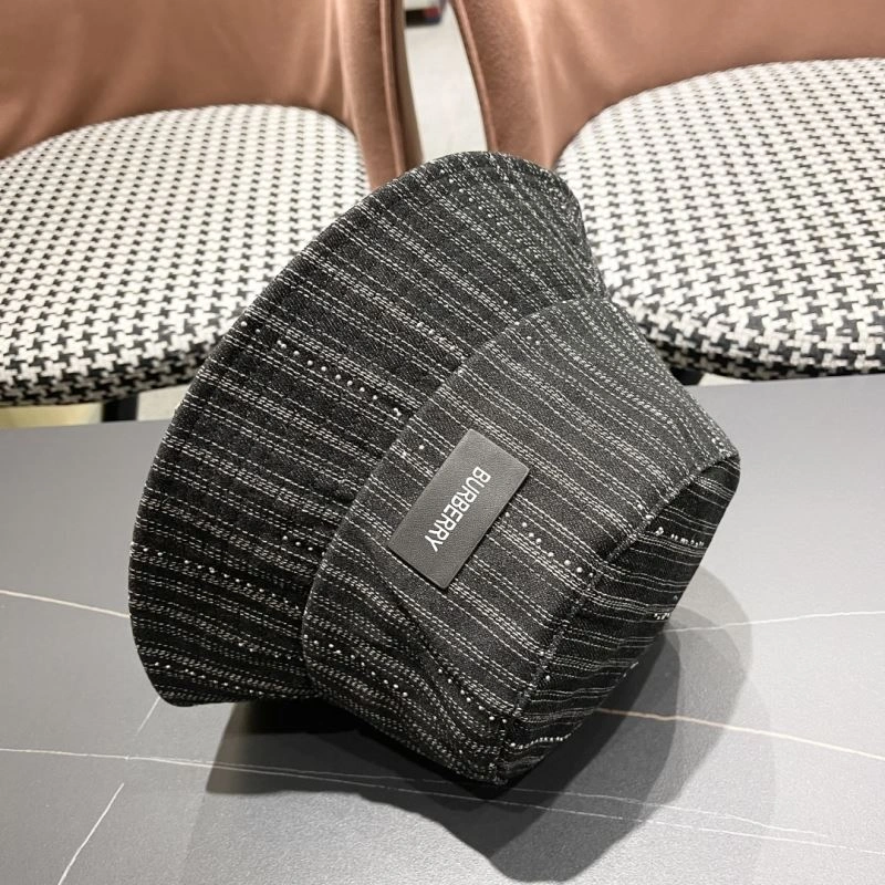 Bargain Balenciaga Caps