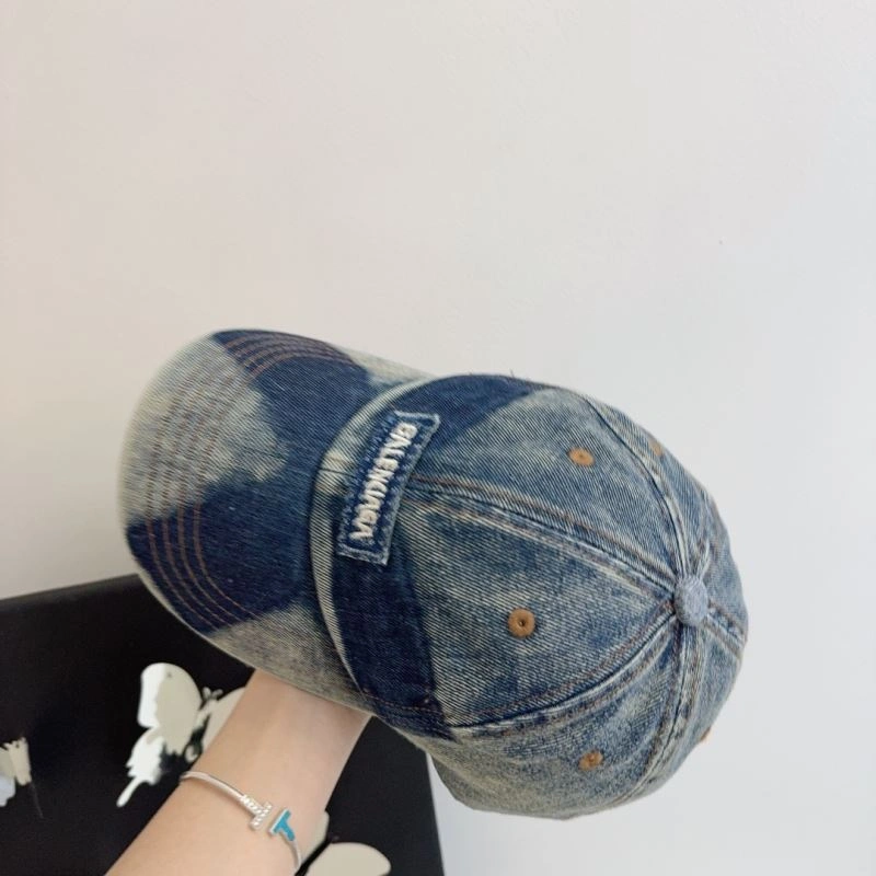 Discounted Balenciaga Caps