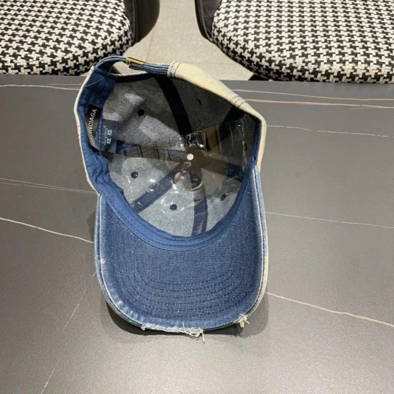 Cut-rate Balenciaga Caps