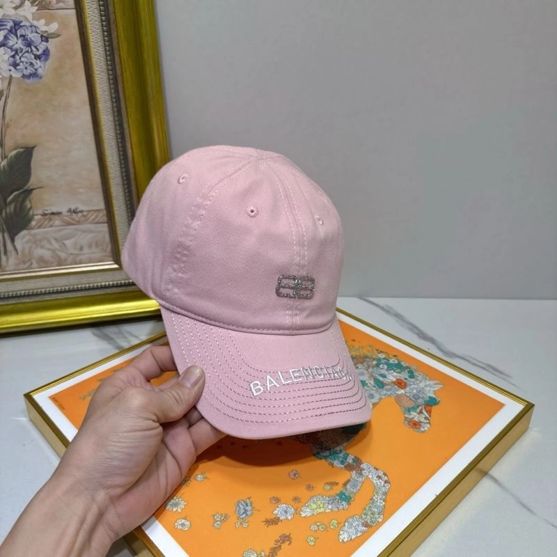 Low-cost Balenciaga Caps