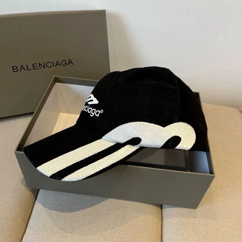 Bargain Balenciaga Caps