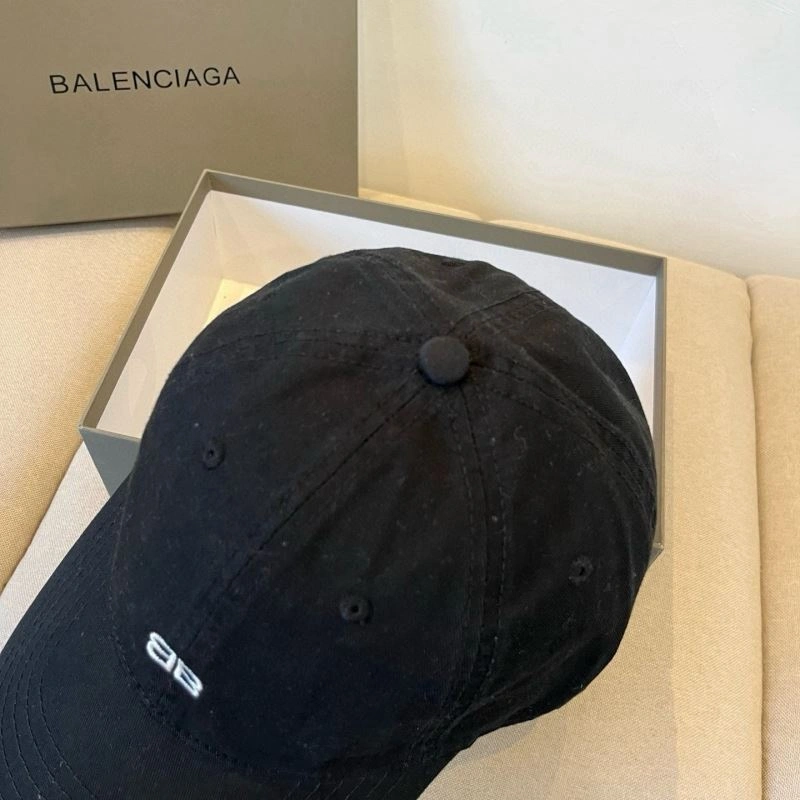 Bargain Balenciaga Caps