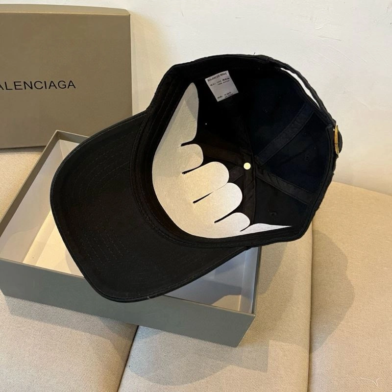 Bargain Balenciaga Caps
