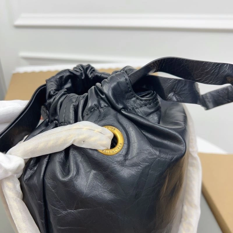 Exact replica Balenciaga Chic Crush Tote Bag a Stylish Wrinkled Black Calfskin