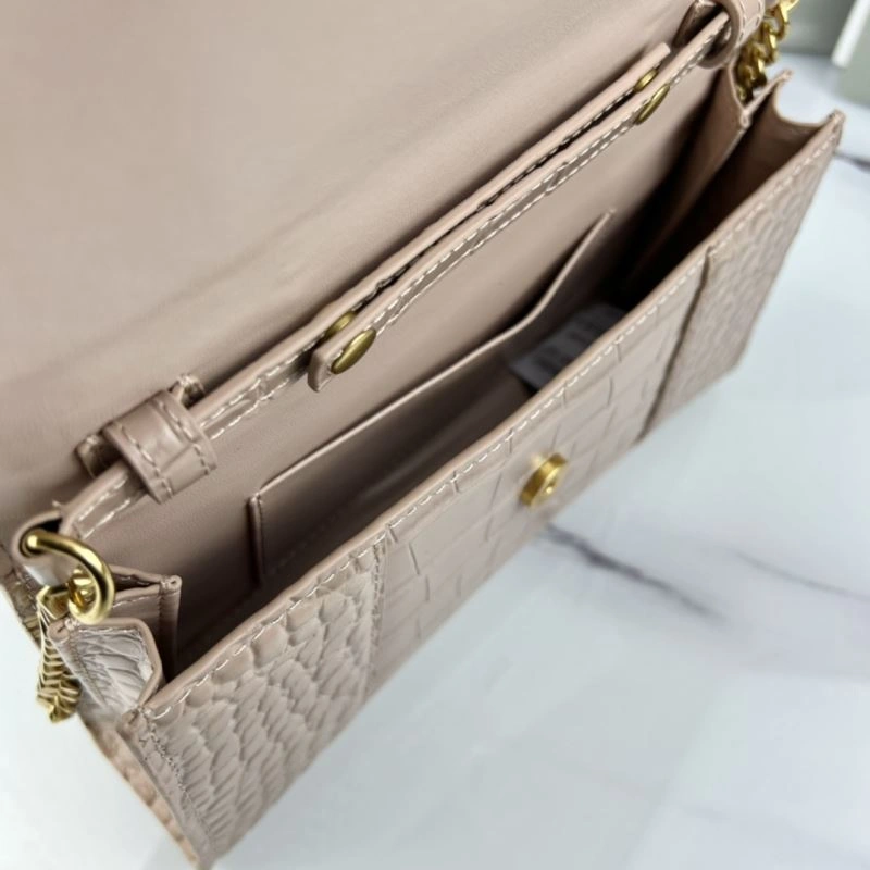 Precise copy Balenciaga Chic Hourglass Chain Crossbody Bag in Cowhide Leather