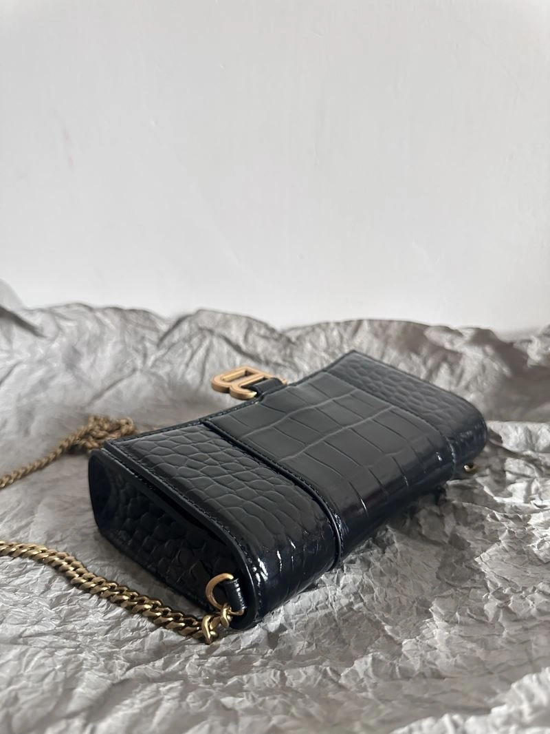 Affordable Balenciaga Chic Hourglass Crocodile Chain Bag - Versatile Elegance