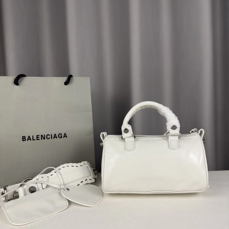 Bargain Balenciaga Chic Italian Leather Travel Bag with Detachable Accessories
