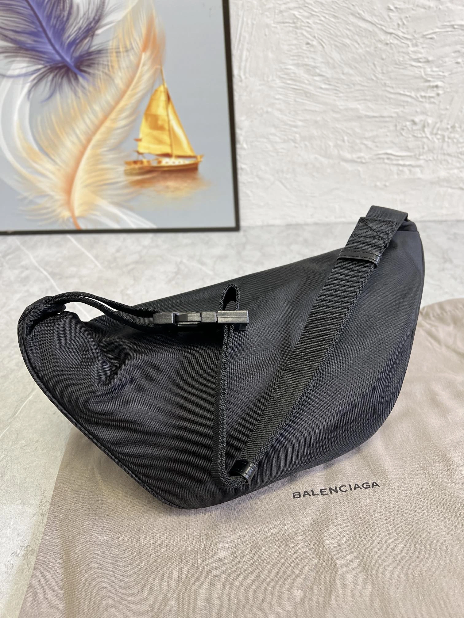 Bargain Balenciaga City Series Paris Explorer Waist Bag - Black Unisex