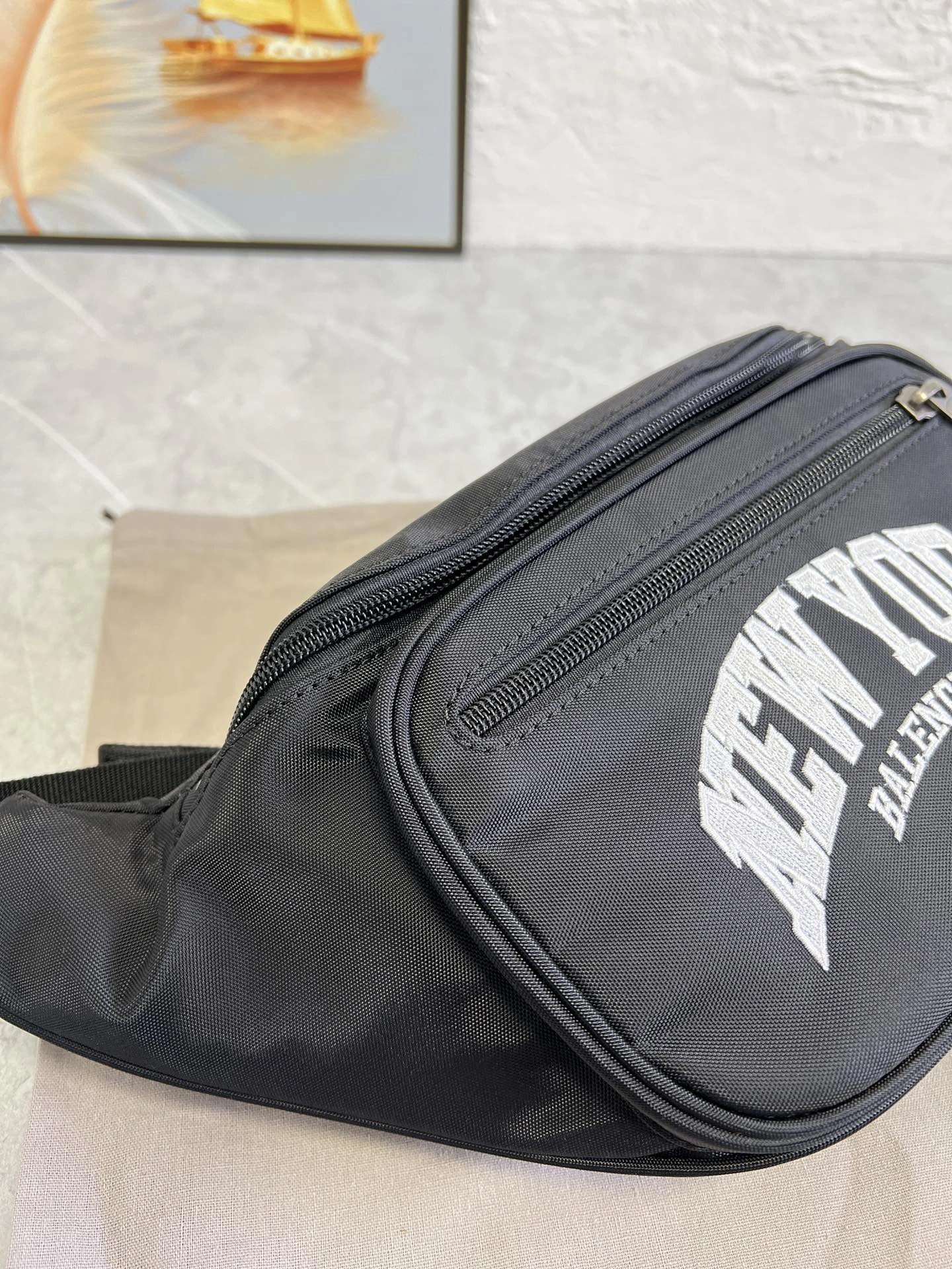 Bargain Balenciaga City Series Paris Explorer Waist Bag - Black Unisex
