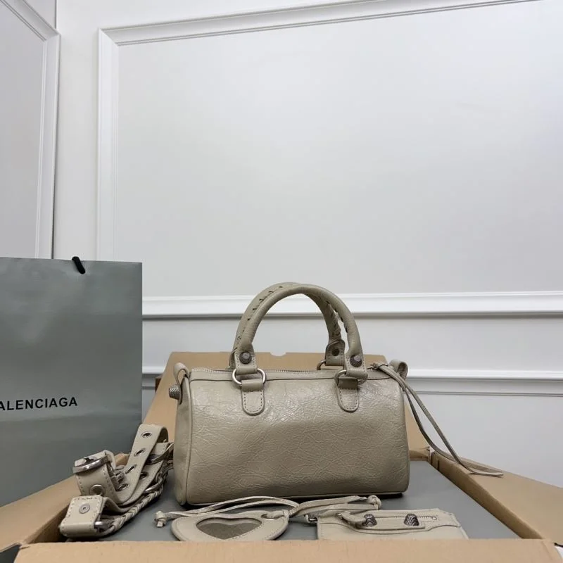 Low-cost Balenciaga Classic City Bags