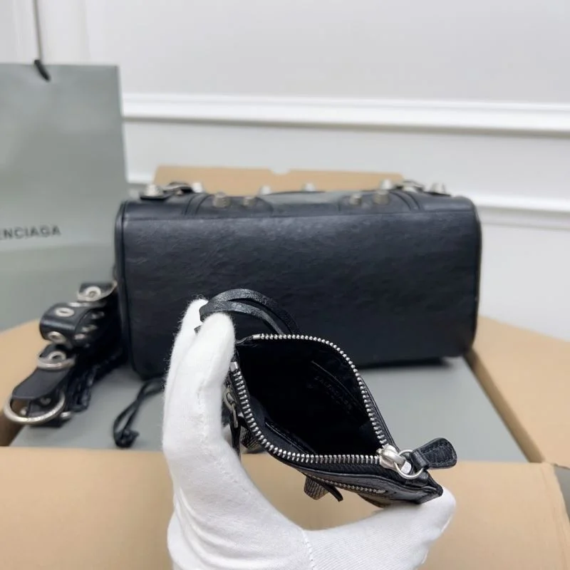 Bargain Balenciaga Classic City Bags
