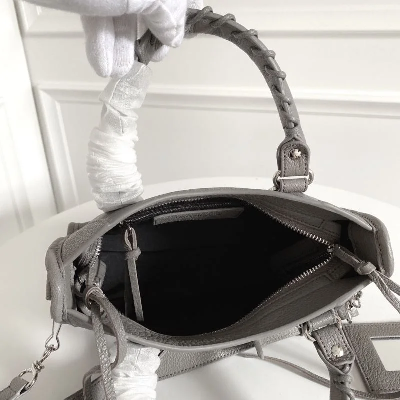 Value-priced Balenciaga Classic Italian Goat Leather Motorcycle Bag - Mini 23cm