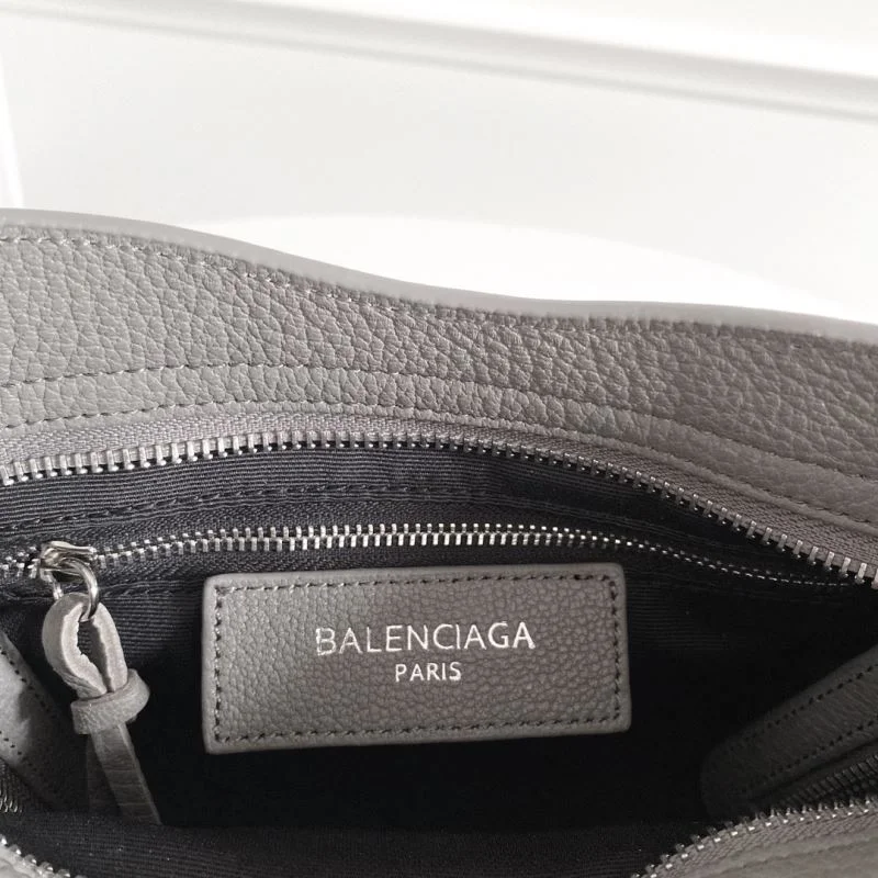 Value-priced Balenciaga Classic Italian Goat Leather Motorcycle Bag - Mini 23cm