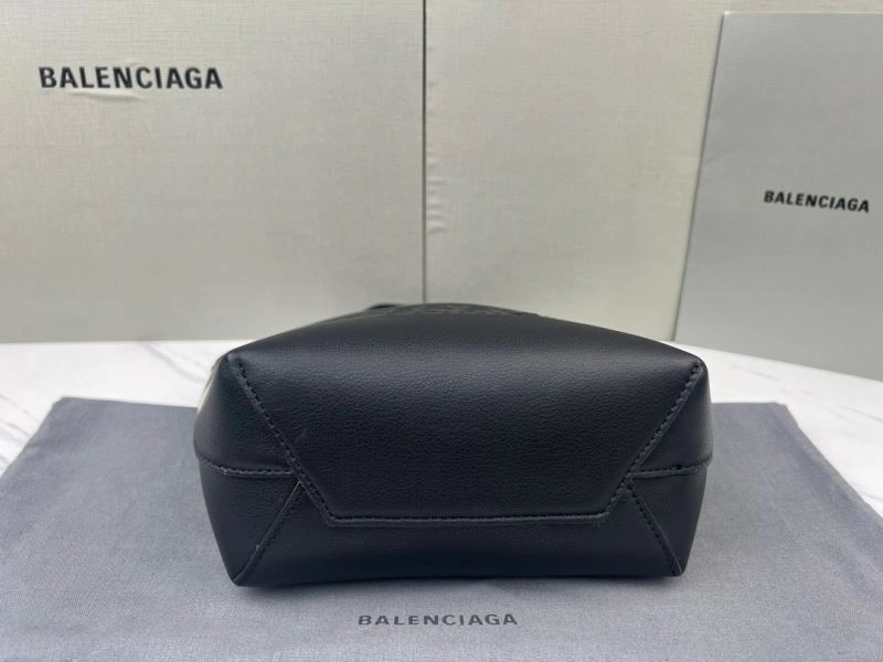 Exact replica Balenciaga Compact Black BB23ss Leather Handheld Small Bag - 24.5x22x7cm