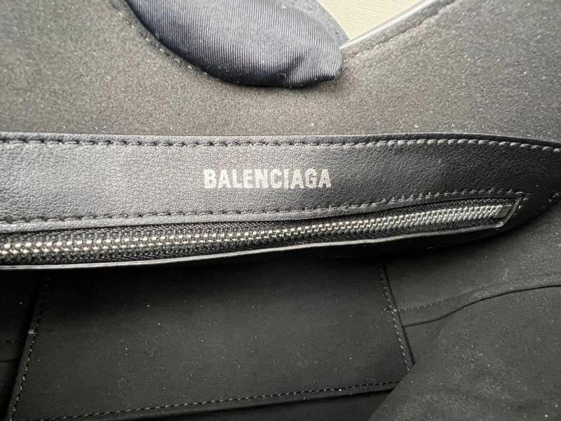 Exact replica Balenciaga Compact Black BB23ss Leather Handheld Small Bag - 24.5x22x7cm