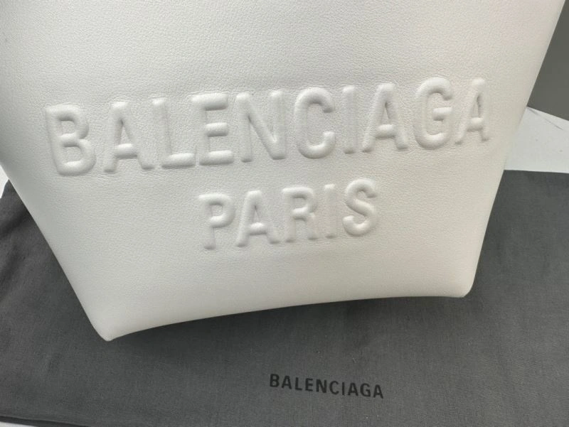 Genuine Balenciaga Compact Full Leather White BB23ss Handheld Small Bag