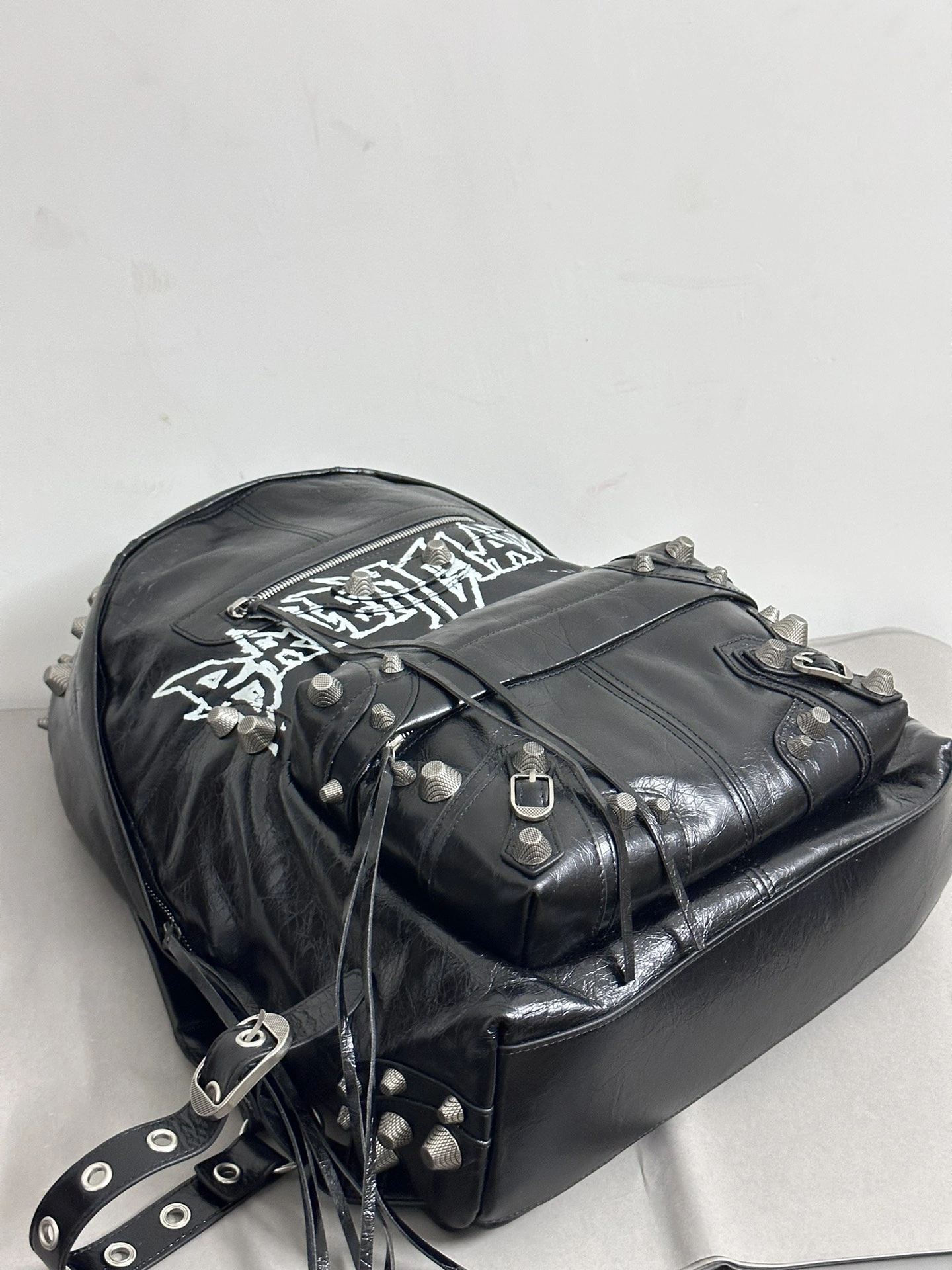 Cut-rate Balenciaga Cool Cagole Studded Graffiti Backpack in Cracked Lambskin