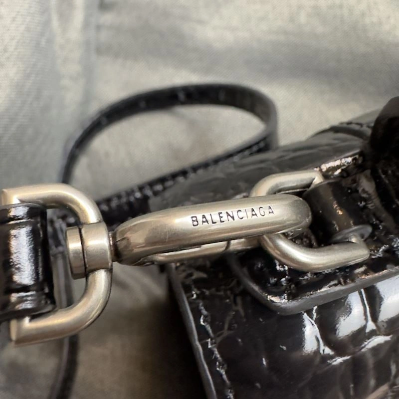Accurate model Balenciaga Crescent Hourglass Crocodile Bag - Size S