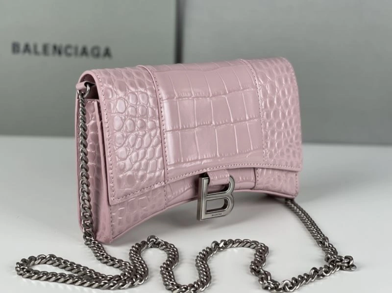 Top mirror Balenciaga Crocodile Bean Paste Pink Hourglass Chain Bag with Silver Buckle