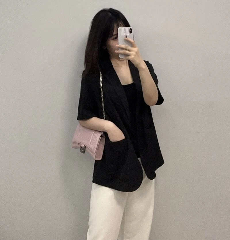 Top mirror Balenciaga Crocodile Bean Paste Pink Hourglass Chain Bag with Silver Buckle