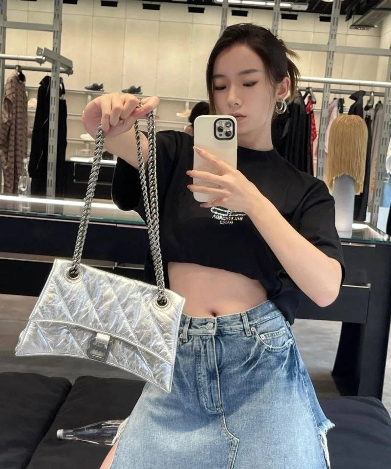 Affordable Balenciaga Crush Silver Hourglass Bag - Fall Winter 2022 Edition