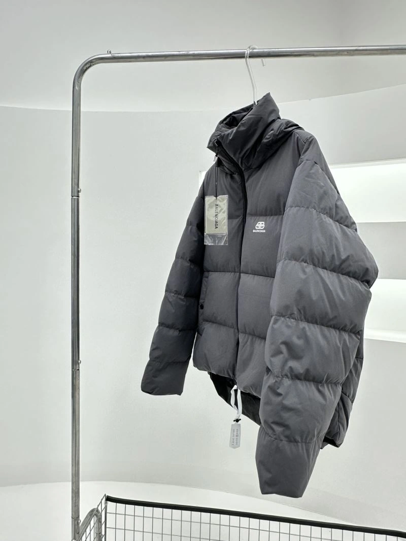 Low-cost Balenciaga Down Jackets