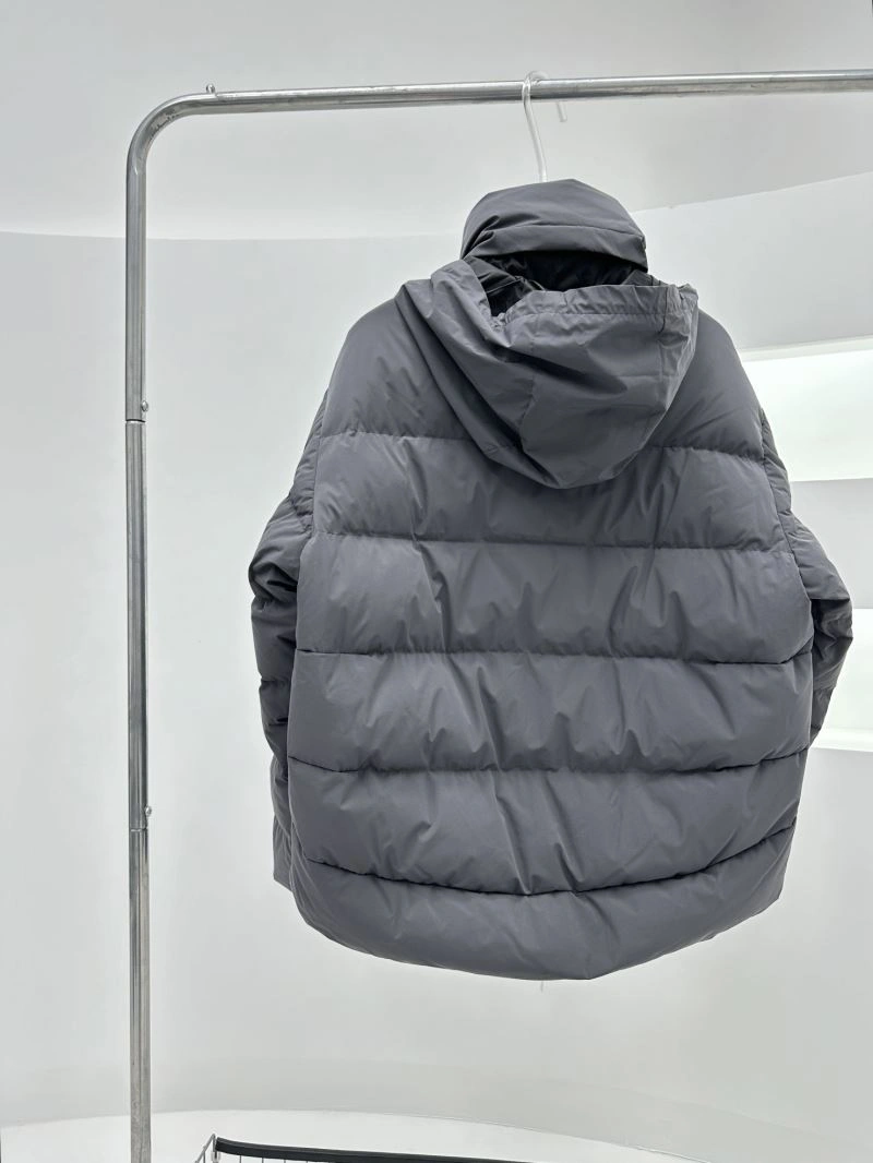 Low-cost Balenciaga Down Jackets
