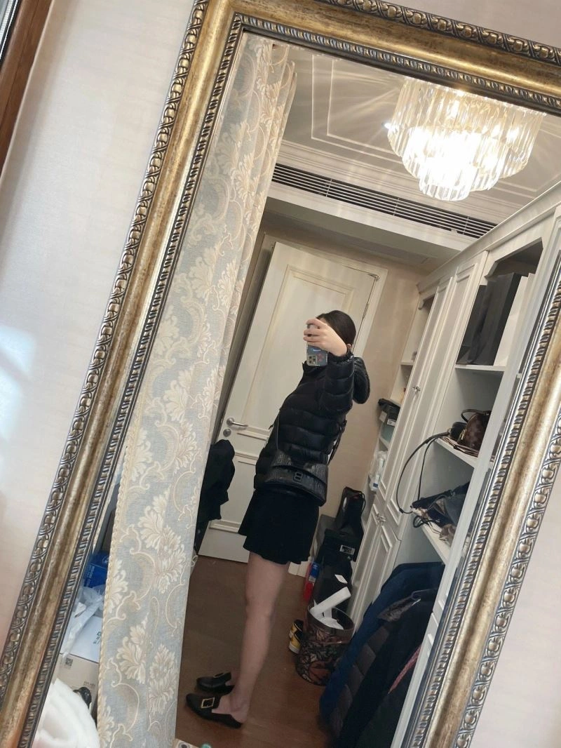 Affordable Balenciaga Downtown Hourglass Crocodile-Patterned Crossbody Bag