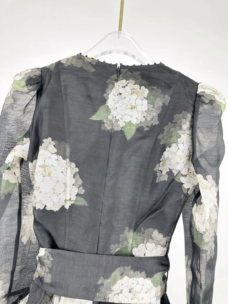 Low-cost Balenciaga Dress