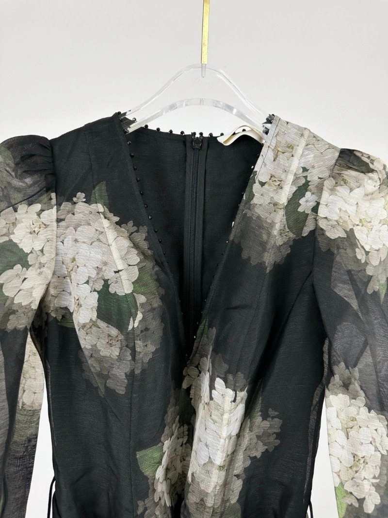Low-cost Balenciaga Dress