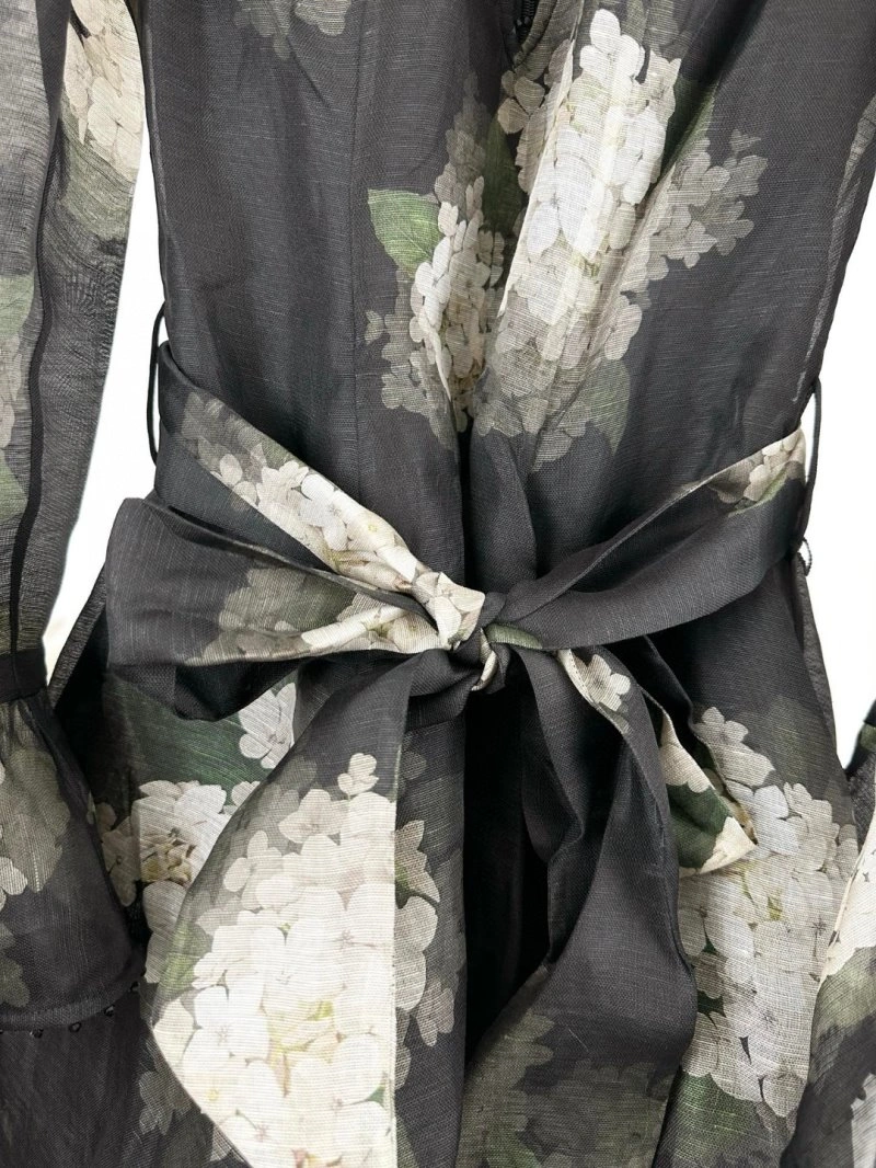 Low-cost Balenciaga Dress