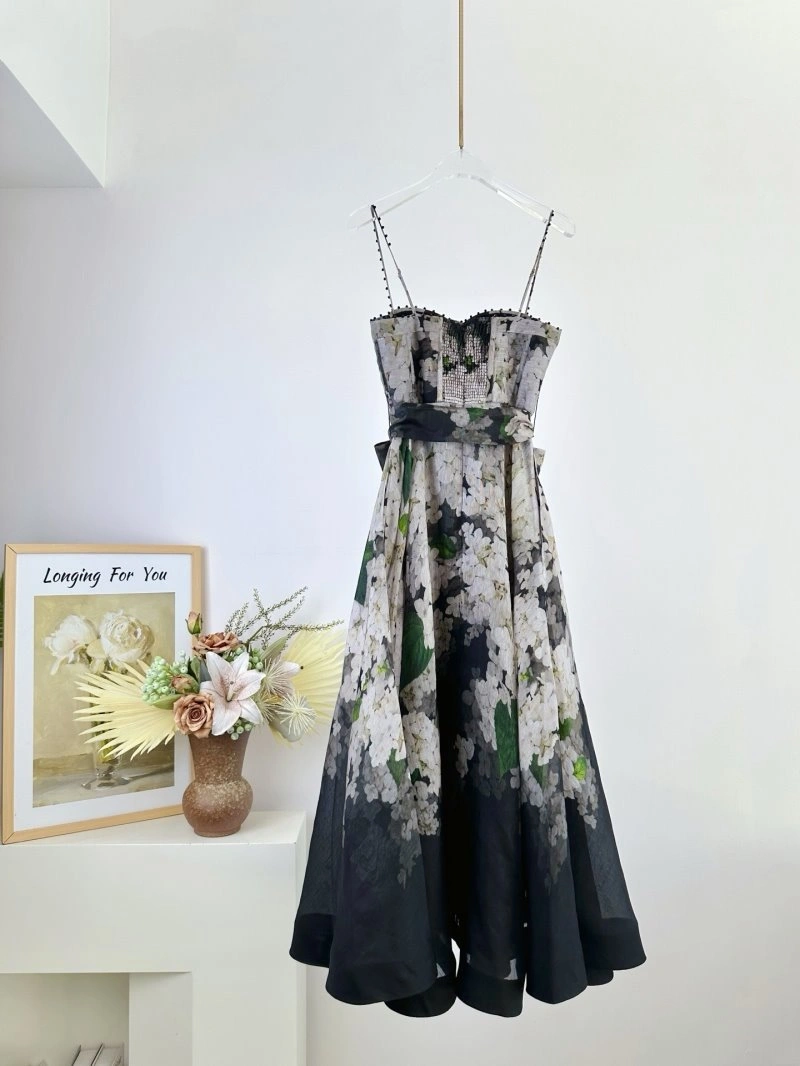 Low-cost Balenciaga Dress