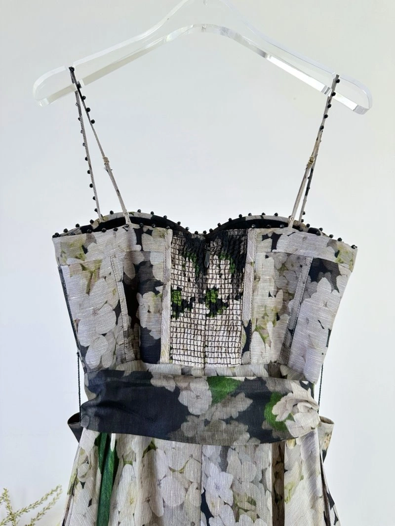 Low-cost Balenciaga Dress