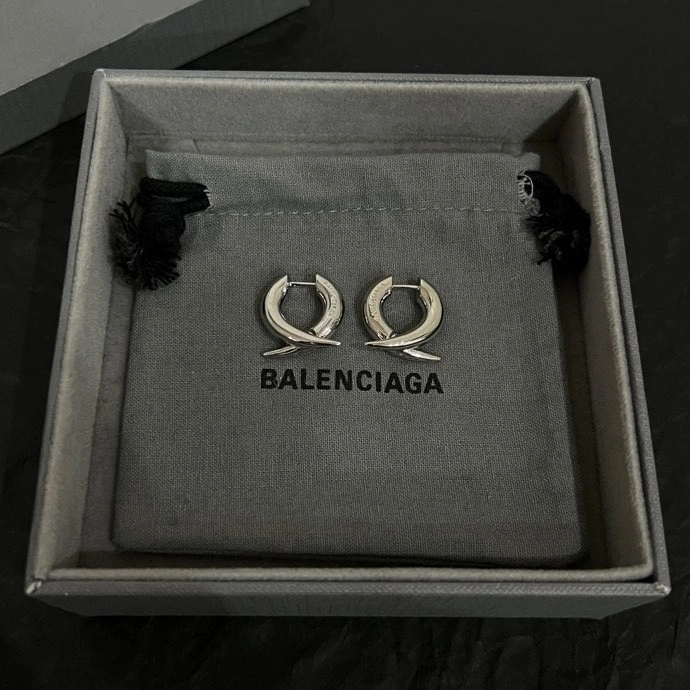 Top match Balenciaga Earrings