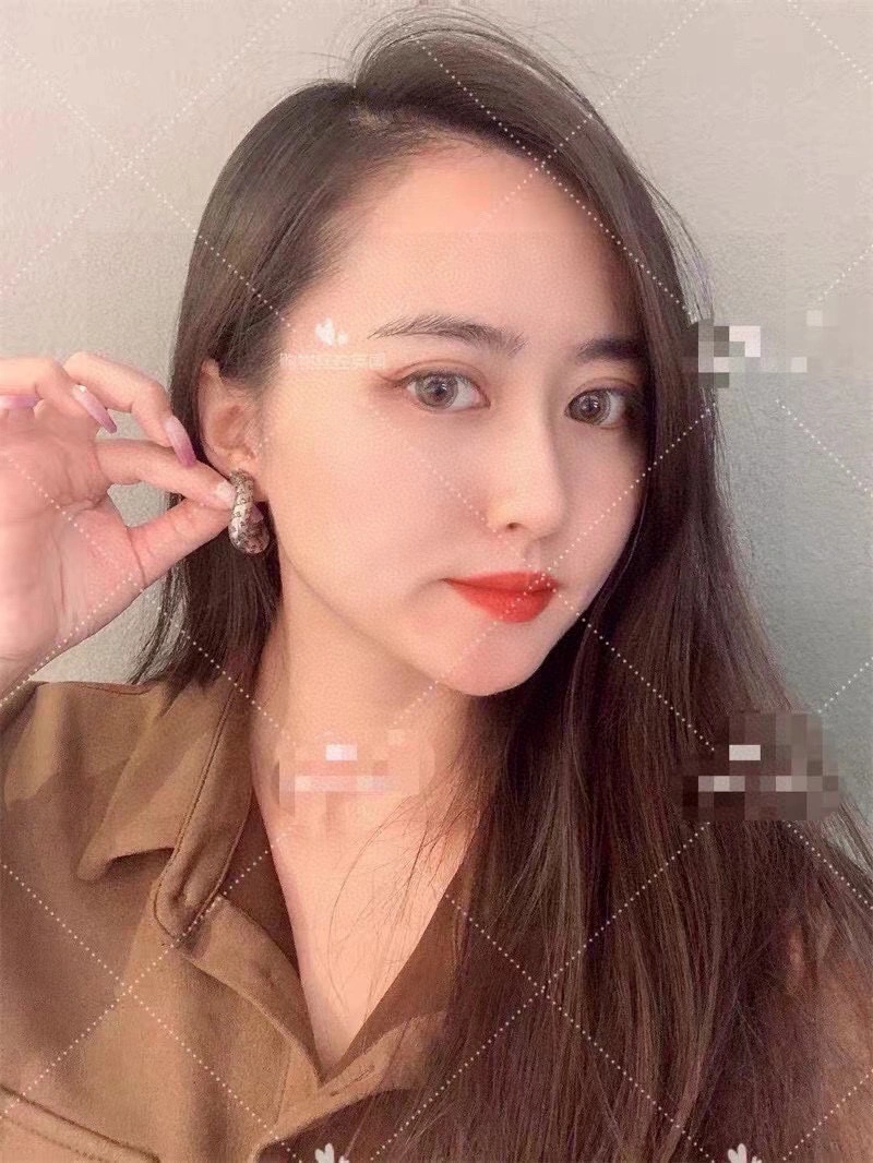 Top match Balenciaga Earrings