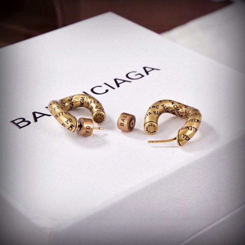 Top match Balenciaga Earrings