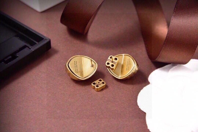 Top match Balenciaga Earrings