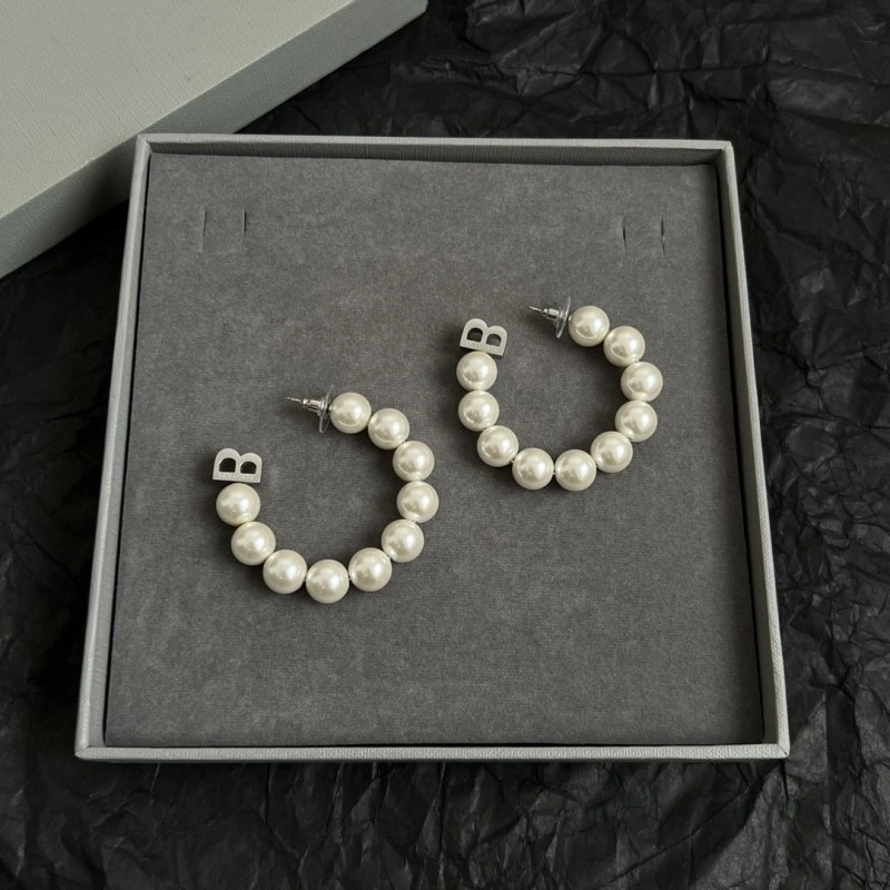 Accurate model Balenciaga Earrings
