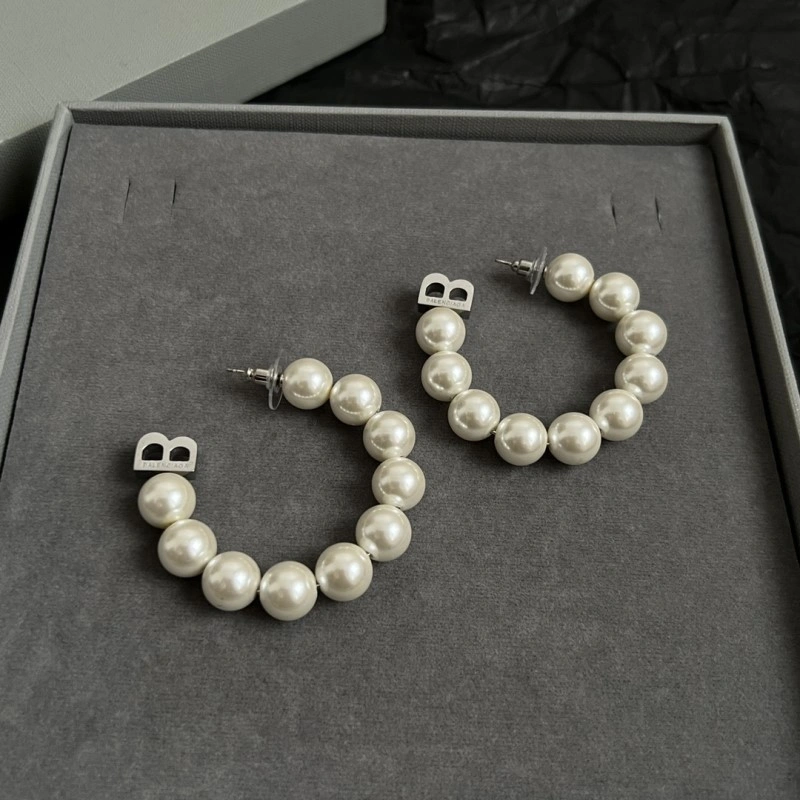 Accurate model Balenciaga Earrings