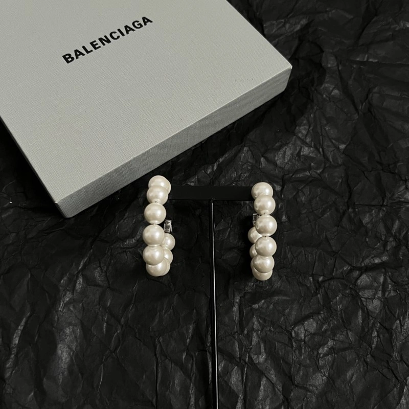 Accurate model Balenciaga Earrings