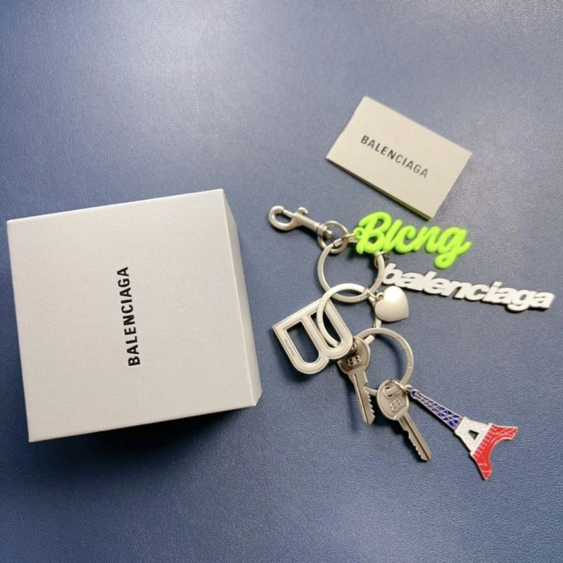 Balenciaga Elegant Golden Keychain - Chic Accessory for Any Style