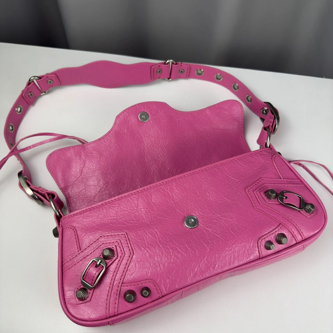 Accurate model Balenciaga Everyday Baguette Sling Bag in Italian Lambskin
