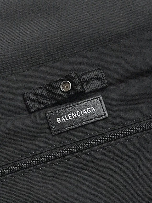 Official Balenciaga Extra Large Army Black Nylon Crossbody Messenger Bag