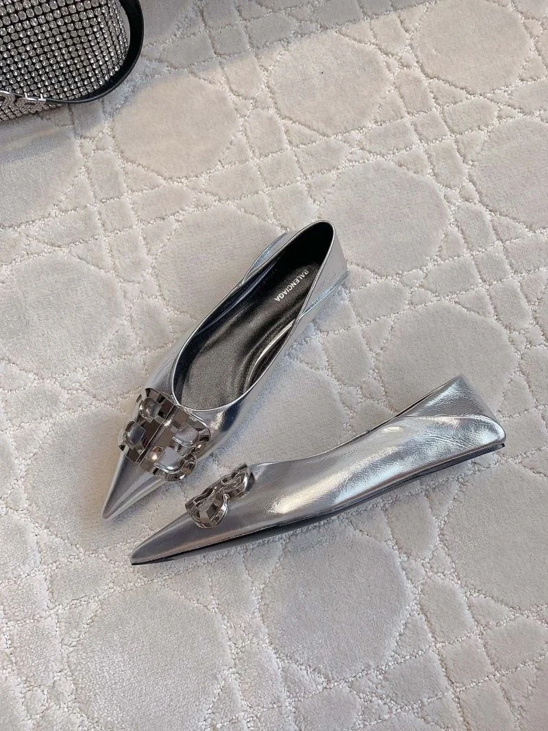 Top match Balenciaga Flat Shoes