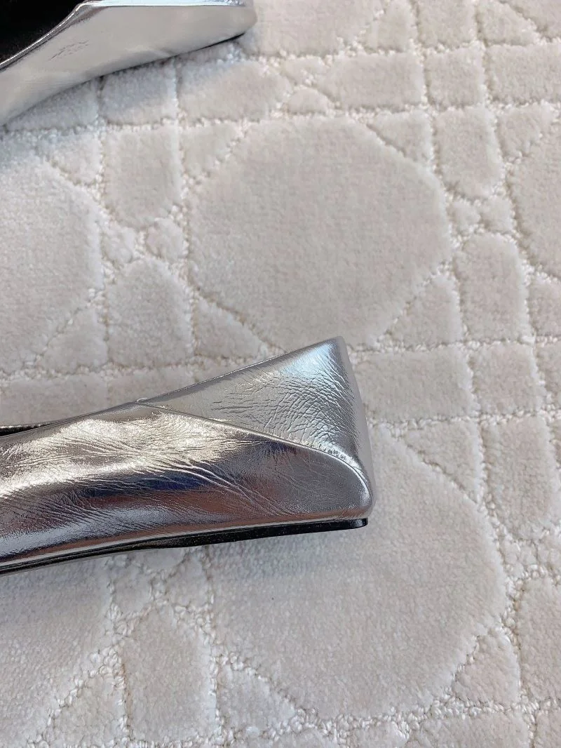 Top match Balenciaga Flat Shoes