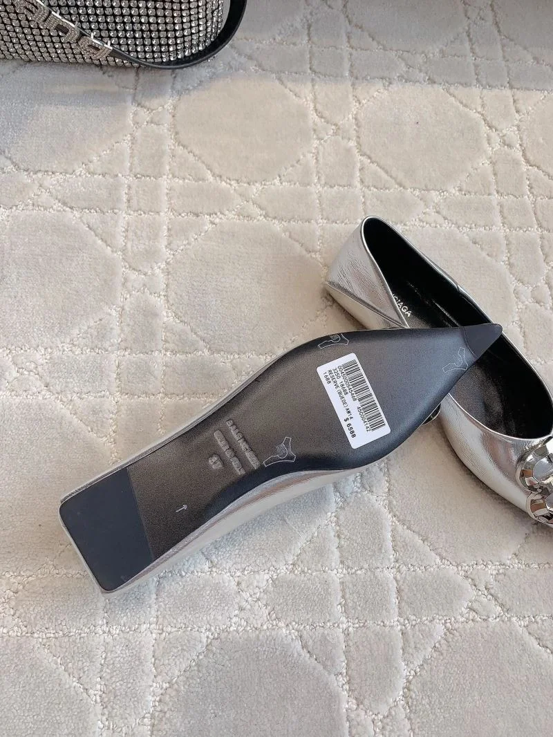 Top match Balenciaga Flat Shoes