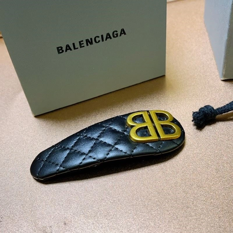 Accurate model Balenciaga Hairpins