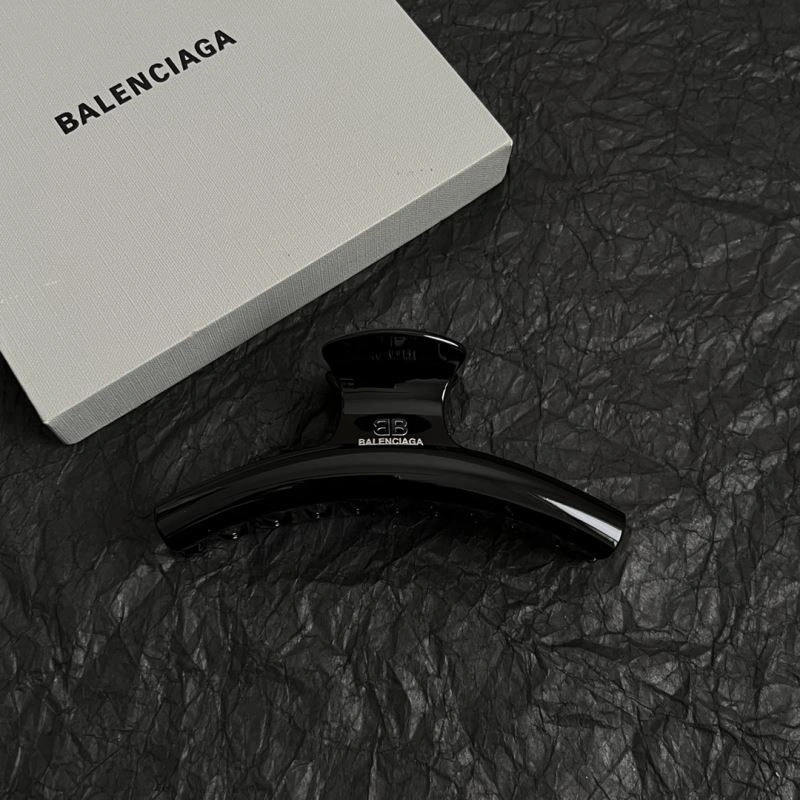 Cut-rate Balenciaga Hairpins